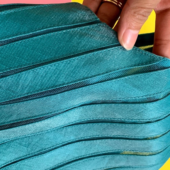 Adrianna Papell | Dresses | Adrianna Papell Teal Tiered Layered Shutter ...